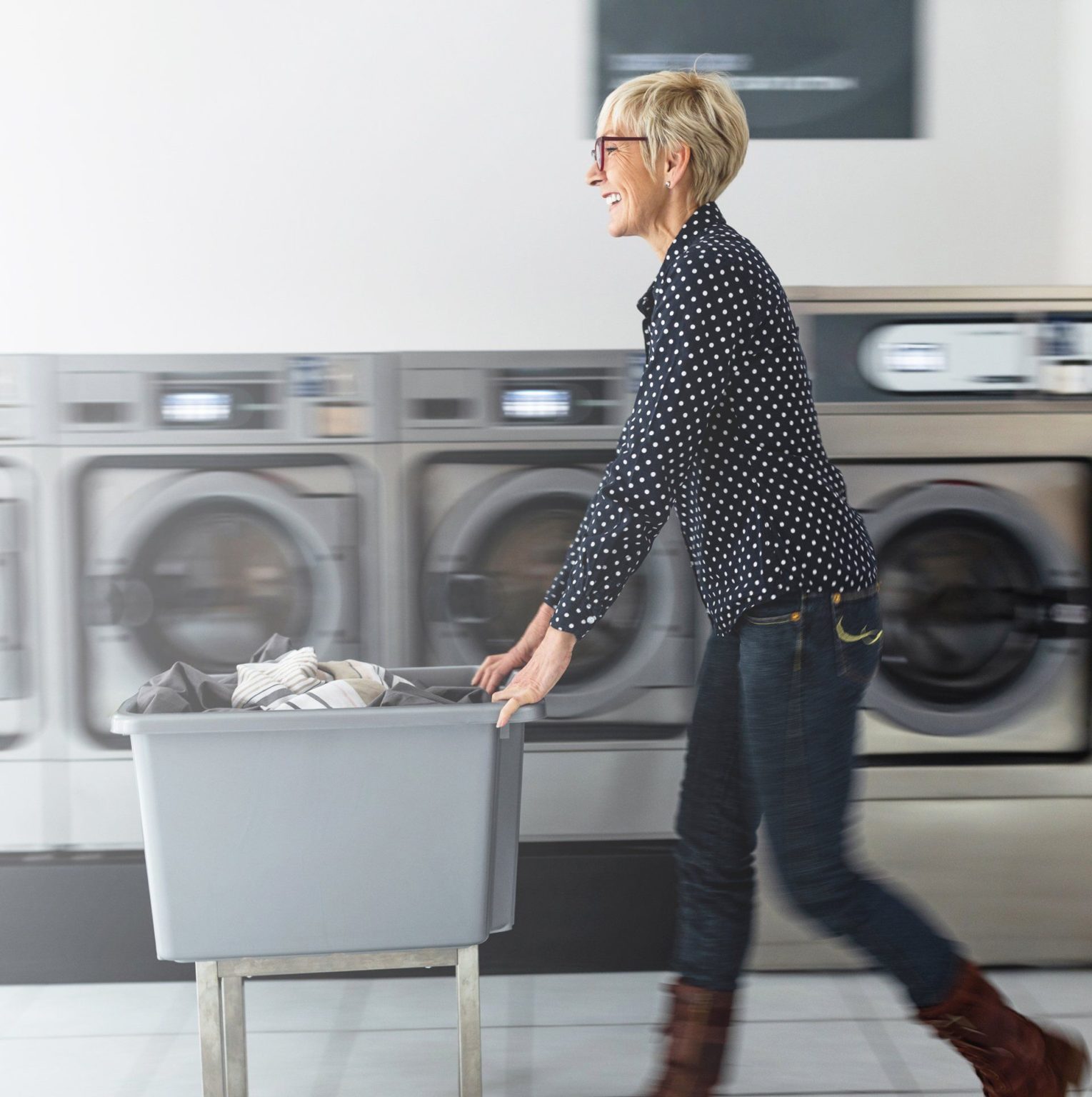 MONEXgroup - Unattended Laundry Payment System